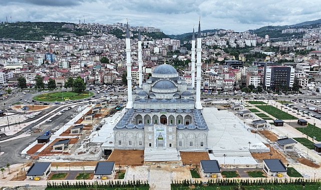 HANİFE HATUN CAMİİ'NDE SONA DOĞRU - Trabzon Haber - Trabzonx.com